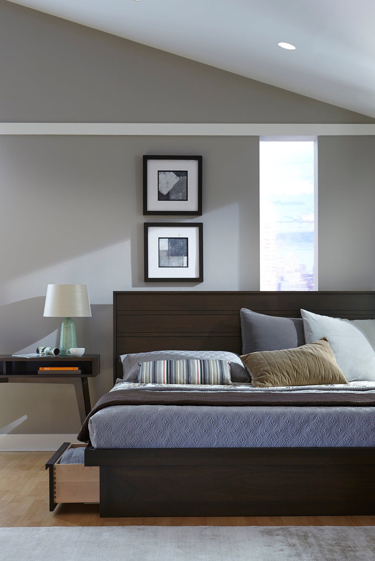 Serra Wood Panel Bed – Kleur Design